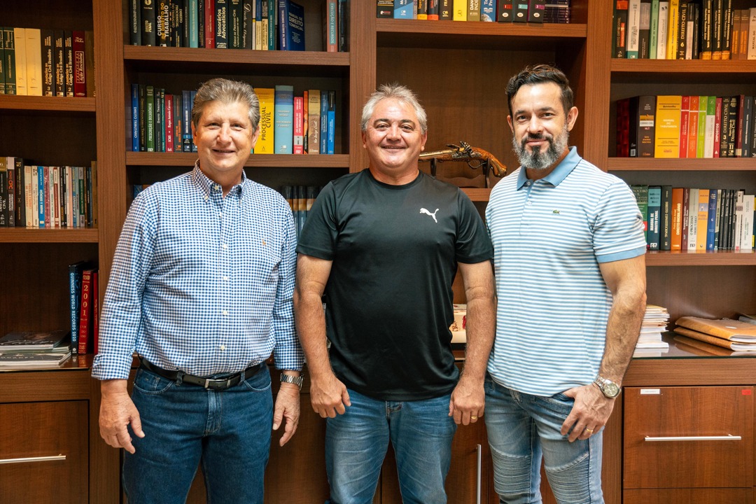 Vereador Sapo em encruzilhada: Projeto de Lei força decisão entre ...